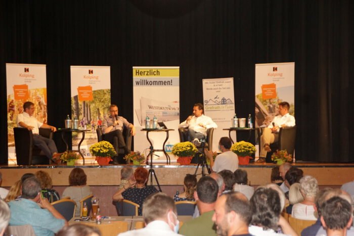 Frischer Wind ins Rathaus Grefrath oder doch nur ein lindes Lüftchen ...